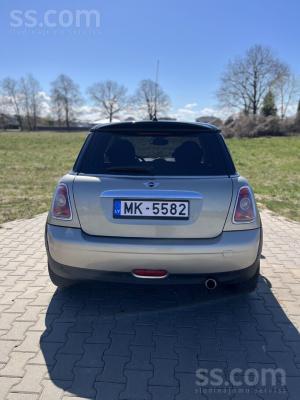 MINI Cooper 2007 in Riga, with an engine capacity of 1.60 L and mileage of 181 thousand km for 2400 €, photo 5 on AUTOMOTO.COM.LV
