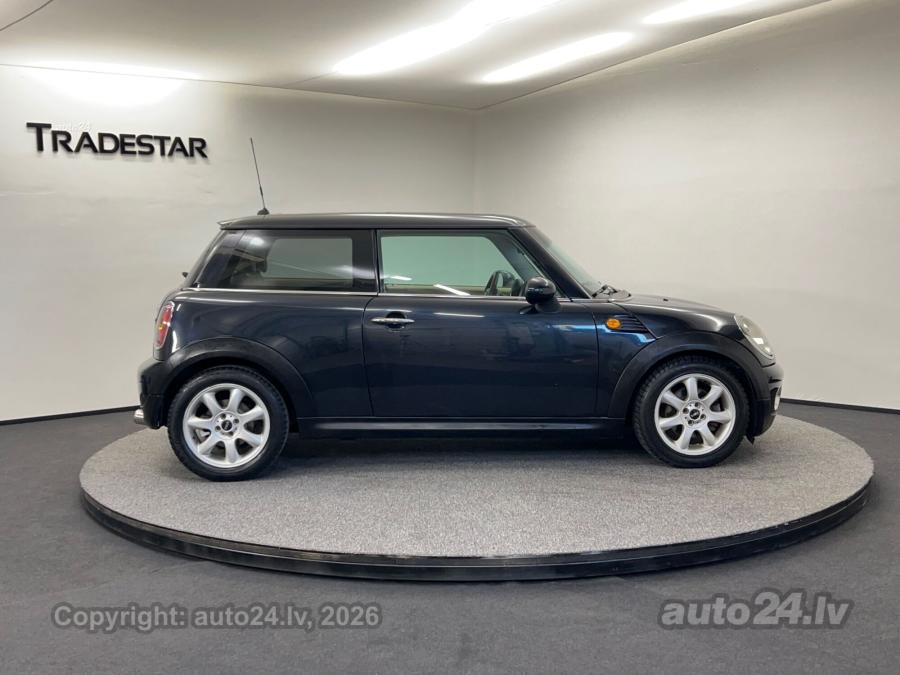 MINI Cooper 2007 in Parnu, with an engine capacity of 1.60 L and mileage of 0 thousand km for 2690 €, photo 5 on AUTOMOTO.COM.LV