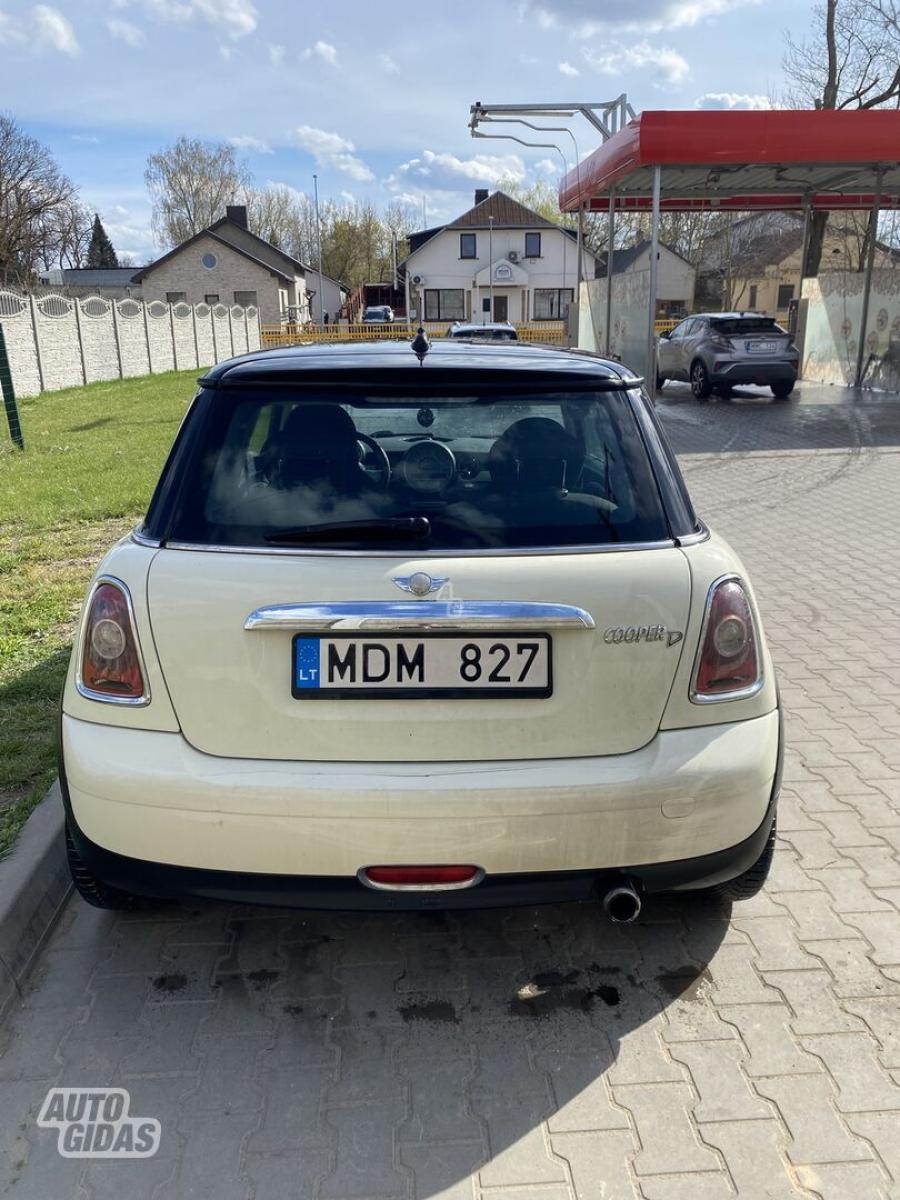 MINI Cooper 2008 in Vilnius, with an engine capacity of 1.60 L and mileage of 215 thousand km for 2500 €, photo 7 on AUTOMOTO.COM.LV