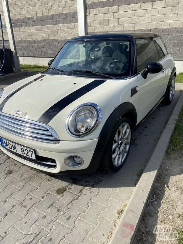 MINI Cooper 2008 in Vilnius, with an engine capacity of 1.60 L and mileage of 215 thousand km for 2500 €, photo 9 on AUTOMOTO.COM.LV