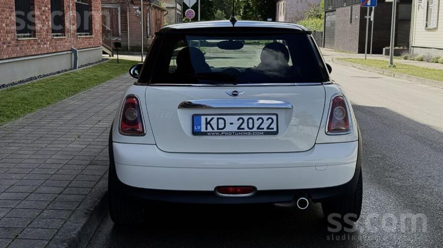 MINI Cooper 2008 in Riga, with an engine capacity of 1.60 L and mileage of 230 thousand km for 3390 €, photo 6 on AUTOMOTO.COM.LV
