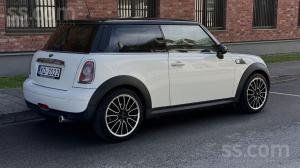 MINI Cooper 2008 in Riga, with an engine capacity of 1.60 L and mileage of 230 thousand km for 3390 €, photo 7 on AUTOMOTO.COM.LV
