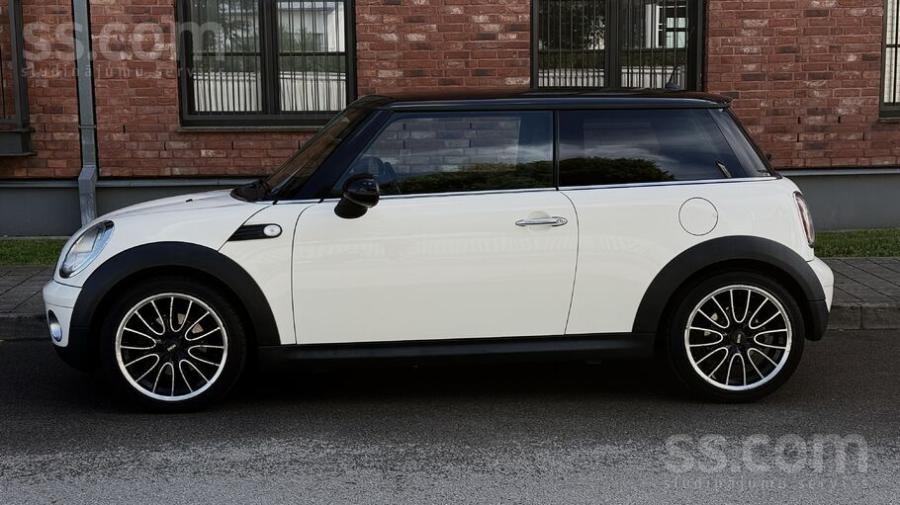 MINI Cooper 2008 in Riga, with an engine capacity of 1.60 L and mileage of 230 thousand km for 3390 €, photo 9 on AUTOMOTO.COM.LV