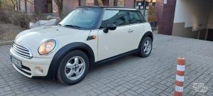 MINI Cooper 2009 Viļņa, ar dzinēja tilpumu 1.60 L un nobraukumu 287 tūkst. km par 2150 €, foto 2 vietnē AUTOMOTO.COM.LV