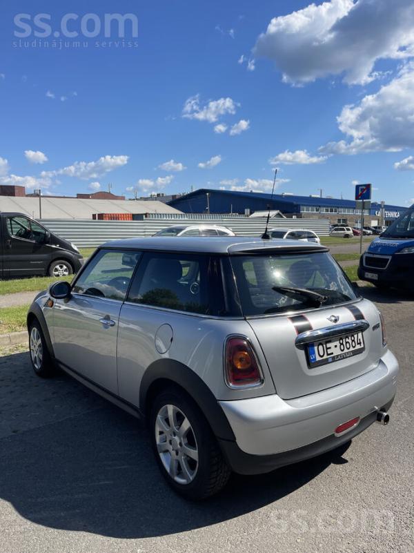 MINI Cooper 2010 Rīga, ar dzinēja tilpumu 1.60 L un nobraukumu 126 tūkst. km par 3500 €, foto 2 vietnē AUTOMOTO.COM.LV