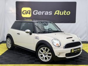 MINI Cooper 2010 in Vilnius, with an engine capacity of 0.00 L and mileage of 0 thousand km for 6999 €, photo 4 on AUTOMOTO.COM.LV