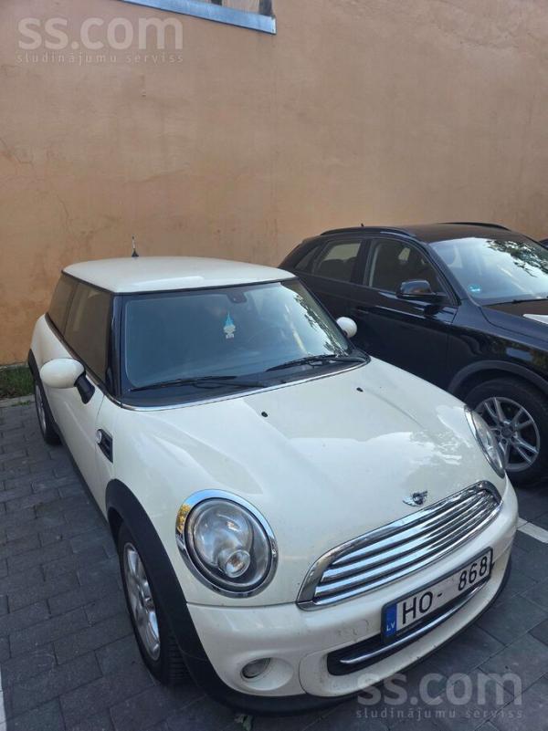 MINI Cooper 2010 Rīga, ar dzinēja tilpumu 1.60 L un nobraukumu 96 tūkst. km par 3000 €, foto 3 vietnē AUTOMOTO.COM.LV