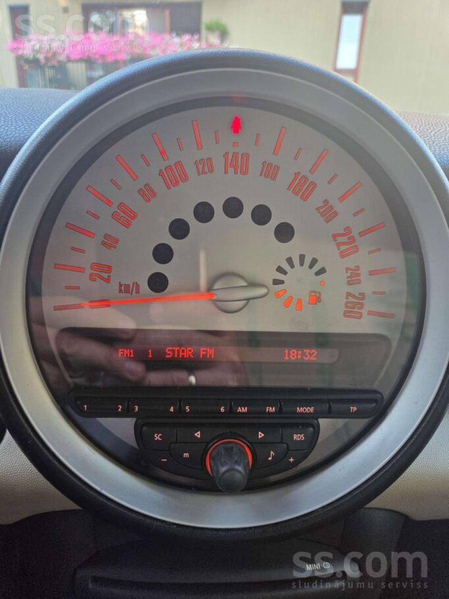 MINI Cooper 2010 Rīga, ar dzinēja tilpumu 1.60 L un nobraukumu 96 tūkst. km par 3000 €, foto 7 vietnē AUTOMOTO.COM.LV