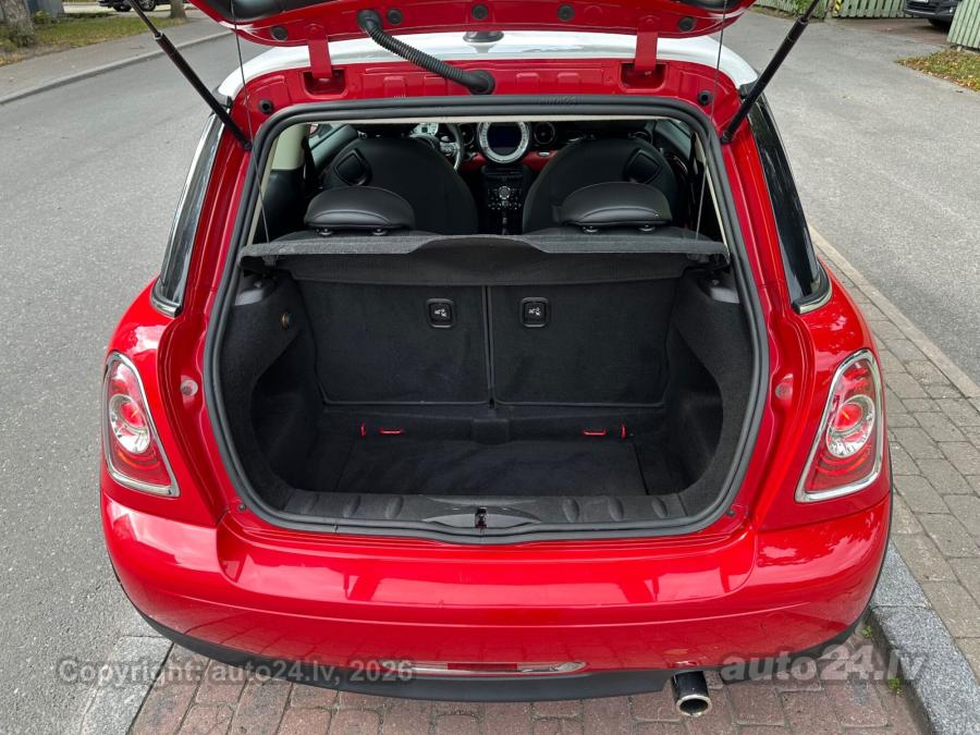 MINI Cooper 2013 Tallina, ar dzinēja tilpumu 1.60 L un nobraukumu 101 tūkst. km par 10900 €, foto 8 vietnē AUTOMOTO.COM.LV