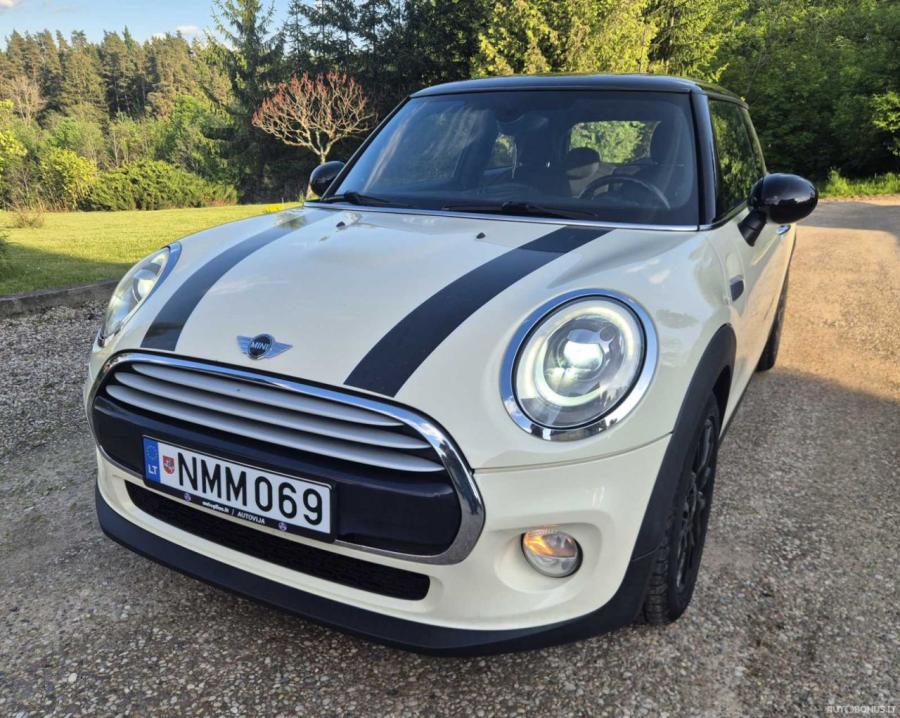 MINI Cooper 2014 in Klaipeda, with an engine capacity of 1.50 L and mileage of 296 thousand km for 4900 €, photo 4 on AUTOMOTO.COM.LV