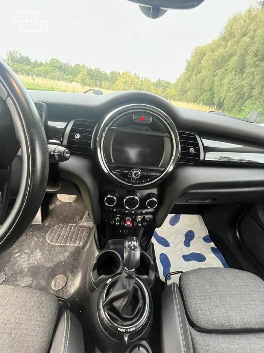 MINI Cooper 2016 in Klaipeda, with an engine capacity of 1.50 L and mileage of 192 thousand km for 8400 €, photo 12 on AUTOMOTO.COM.LV
