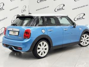 MINI Cooper 2016 Viļņa, ar dzinēja tilpumu 2.00 L un nobraukumu 137 tūkst. km par 11900 €, foto 3 vietnē AUTOMOTO.COM.LV