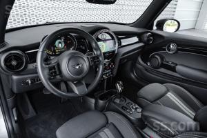 MINI Cooper 2024 Rīga, ar dzinēja tilpumu 1.60 L un nobraukumu 32 tūkst. km par 21150 €, foto 10 vietnē AUTOMOTO.COM.LV