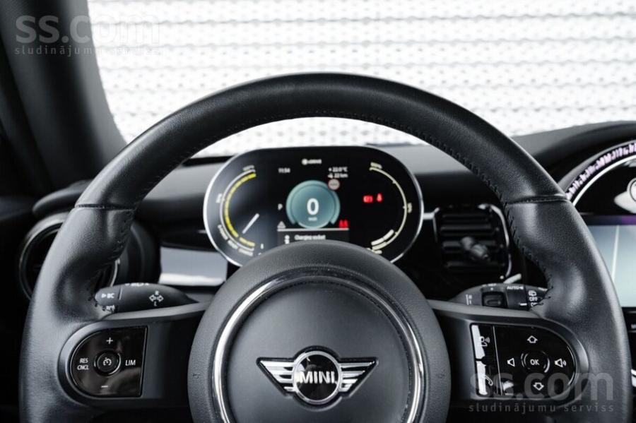 MINI Cooper 2024 Rīga, ar dzinēja tilpumu 1.60 L un nobraukumu 32 tūkst. km par 21150 €, foto 11 vietnē AUTOMOTO.COM.LV
