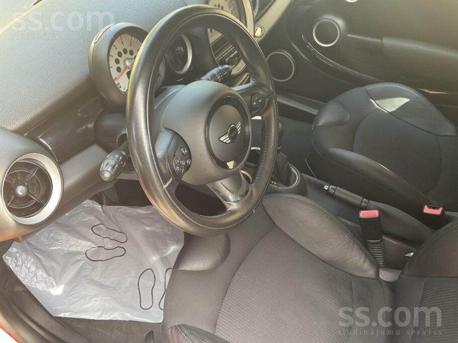 Oranžs MINI Cooper 2011 Rīga, ar dzinēja tilpumu 1.50 L un nobraukumu 142 tūkst. km par 5300 €, foto 5 vietnē AUTOMOTO.COM.LV