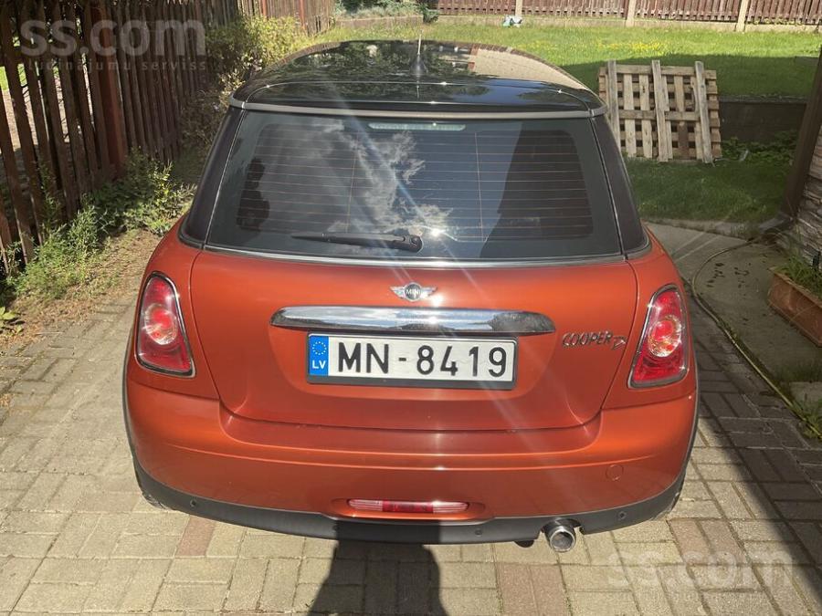 Oranžs MINI Cooper 2011 Rīga, ar dzinēja tilpumu 1.50 L un nobraukumu 142 tūkst. km par 5300 €, foto 6 vietnē AUTOMOTO.COM.LV