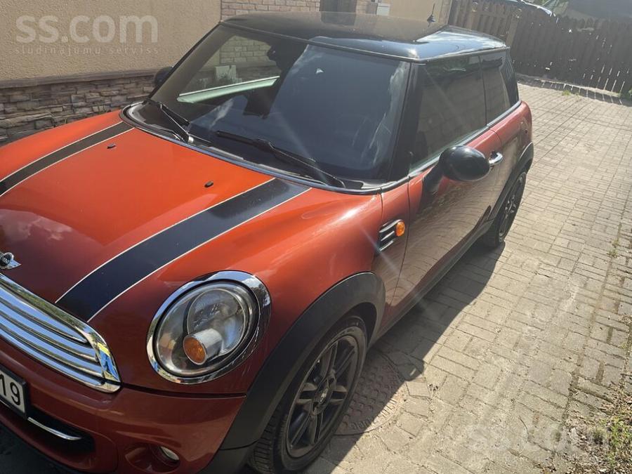 Oranžs MINI Cooper 2011 Rīga, ar dzinēja tilpumu 2.00 L un nobraukumu 142 tūkst. km par 4300 €, foto 3 vietnē AUTOMOTO.COM.LV