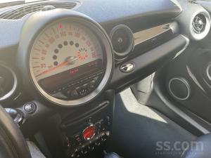 Oranžs MINI Cooper 2011 Rīga, ar dzinēja tilpumu 2.00 L un nobraukumu 142 tūkst. km par 4300 €, foto 8 vietnē AUTOMOTO.COM.LV