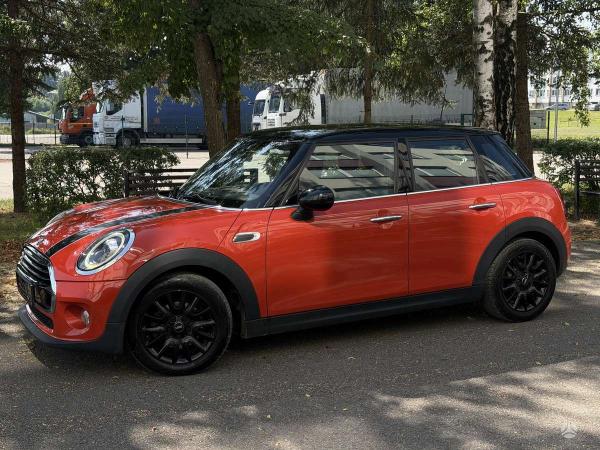 Oranžs MINI Cooper 2019 Alīta, ar dzinēja tilpumu 1.50 L un nobraukumu 199 tūkst. km par 10300 €, foto 3 vietnē AUTOMOTO.COM.LV