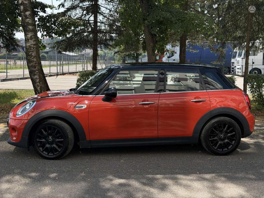 Oranžs MINI Cooper 2019 Alīta, ar dzinēja tilpumu 1.50 L un nobraukumu 199 tūkst. km par 10300 €, foto 5 vietnē AUTOMOTO.COM.LV