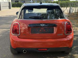 Oranžs MINI Cooper 2019 Alīta, ar dzinēja tilpumu 1.50 L un nobraukumu 199 tūkst. km par 10300 €, foto 7 vietnē AUTOMOTO.COM.LV