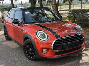 Oranžs MINI Cooper 2019 Alīta, ar dzinēja tilpumu 1.50 L un nobraukumu 199 tūkst. km par 10300 €, foto 10 vietnē AUTOMOTO.COM.LV