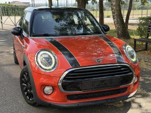 Oranžs MINI Cooper 2019 Alīta, ar dzinēja tilpumu 1.50 L un nobraukumu 199 tūkst. km par 10300 €, foto 11 vietnē AUTOMOTO.COM.LV