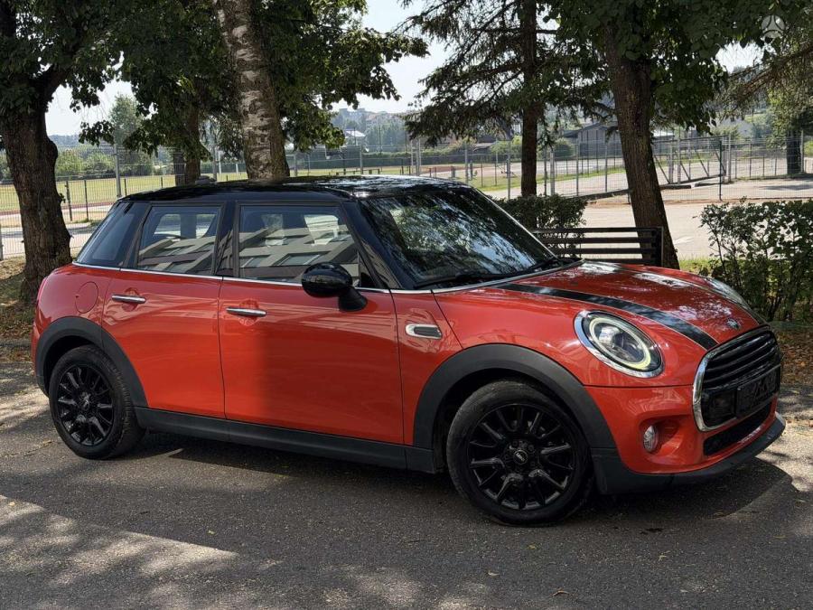 Oranžs MINI Cooper 2019 Alīta, ar dzinēja tilpumu 1.50 L un nobraukumu 199 tūkst. km par 10300 €, foto 13 vietnē AUTOMOTO.COM.LV