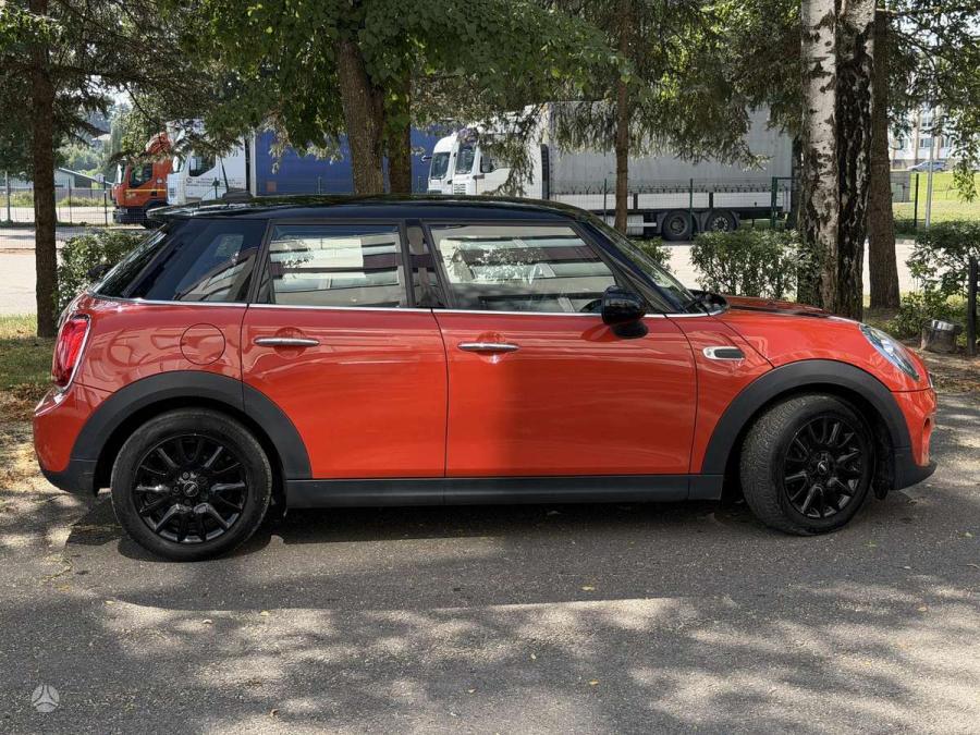 Oranžs MINI Cooper 2019 Alīta, ar dzinēja tilpumu 1.50 L un nobraukumu 199 tūkst. km par 10300 €, foto 14 vietnē AUTOMOTO.COM.LV