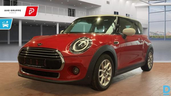 Sarkans MINI Cooper 2020 Ventspils, ar dzinēja tilpumu 1.50 L un nobraukumu 155 tūkst. km par 10500 €, foto  vietnē AUTOMOTO.COM.LV