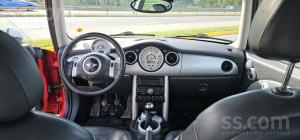 Red MINI Cooper 2004 in Riga, with an engine capacity of 1.60 L and mileage of 222 thousand km for 1800 €, photo 8 on AUTOMOTO.COM.LV