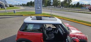 Red MINI Cooper 2004 in Riga, with an engine capacity of 1.60 L and mileage of 222 thousand km for 1800 €, photo 10 on AUTOMOTO.COM.LV