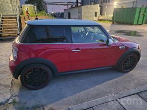 Sarkans MINI Cooper 2013 Jūrmala, ar dzinēja tilpumu 1.60 L un nobraukumu 300 tūkst. km par 3300 €, foto 6 vietnē AUTOMOTO.COM.LV