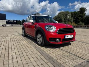 Red MINI Cooper 2018 in Riga, with an engine capacity of 2.00 L and mileage of 152 thousand km for 11500 €, photo  on AUTOMOTO.COM.LV