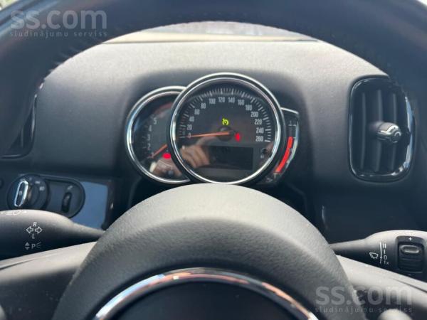Красный Мини Купер 2018 в Рига, объемом двигателя 2.00 л и пробегом 152 тыс. км за 11500 €, фото 9 на AUTOMOTO.COM.LV