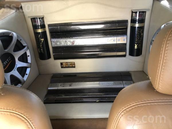 Sarkans MINI Cooper 1990 Rīga, ar dzinēja tilpumu 1.30 L un nobraukumu 55 tūkst. km par 2400 €, foto 4 vietnē AUTOMOTO.COM.LV