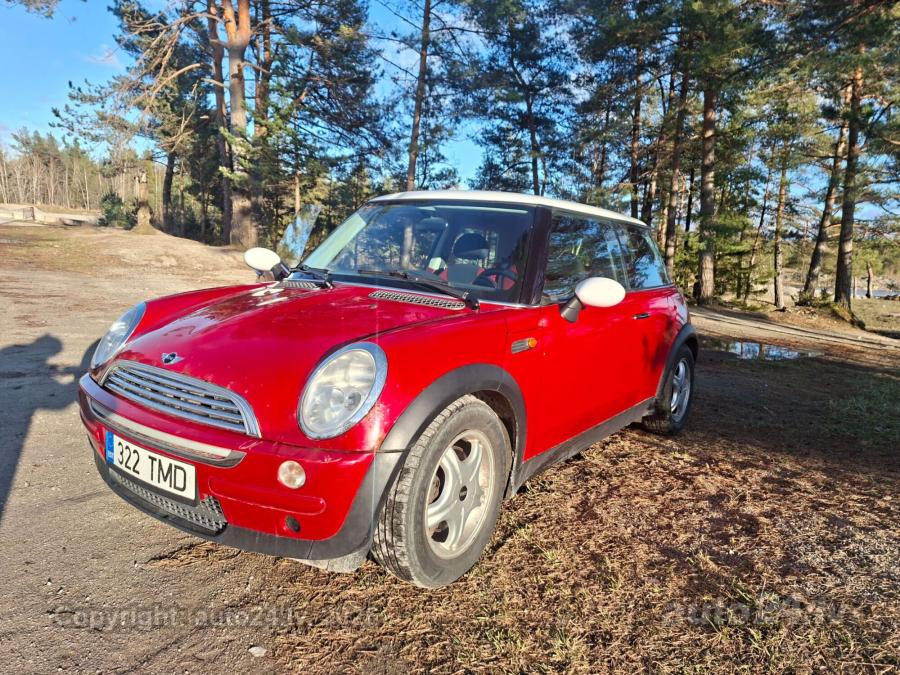 Sarkans MINI Cooper 2002 Tallina, ar dzinēja tilpumu 1.60 L un nobraukumu 460 tūkst. km par 999 €, foto 3 vietnē AUTOMOTO.COM.LV