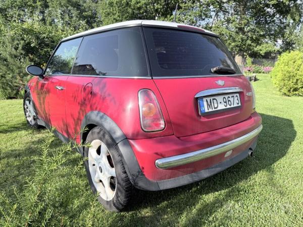 Sarkans MINI Cooper 2002 Valmiera, ar dzinēja tilpumu 1.60 L un nobraukumu 240 tūkst. km par 700 €, foto 2 vietnē AUTOMOTO.COM.LV