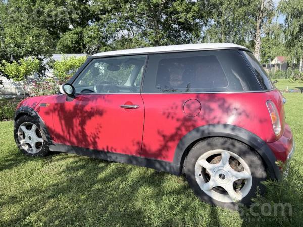 Sarkans MINI Cooper 2002 Valmiera, ar dzinēja tilpumu 1.60 L un nobraukumu 240 tūkst. km par 700 €, foto 4 vietnē AUTOMOTO.COM.LV