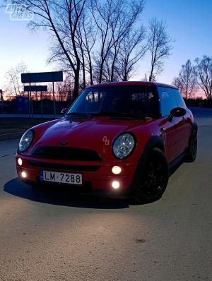 Red MINI Cooper 2007 in Akmene, with an engine capacity of 1.40 L and mileage of 248 thousand km for 2700 €, photo  on AUTOMOTO.COM.LV