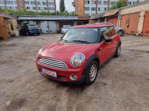 Sarkans MINI Cooper 2007 Alīta, ar dzinēja tilpumu 1.40 L un nobraukumu 192 tūkst. km par 2170 €, foto 4 vietnē AUTOMOTO.COM.LV