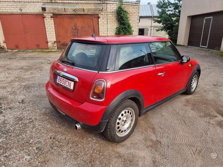 Sarkans MINI Cooper 2007 Alīta, ar dzinēja tilpumu 1.40 L un nobraukumu 192 tūkst. km par 2170 €, foto 8 vietnē AUTOMOTO.COM.LV