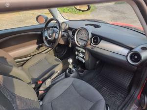 Sarkans MINI Cooper 2007 Alīta, ar dzinēja tilpumu 1.40 L un nobraukumu 192 tūkst. km par 2170 €, foto 10 vietnē AUTOMOTO.COM.LV