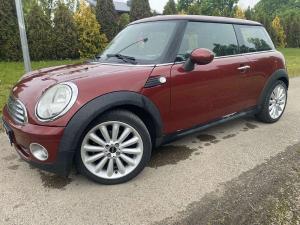 Sarkans MINI Cooper 2008 Jurbarkas, ar dzinēja tilpumu 1.40 L un nobraukumu 193 tūkst. km par 3499 €, foto  vietnē AUTOMOTO.COM.LV