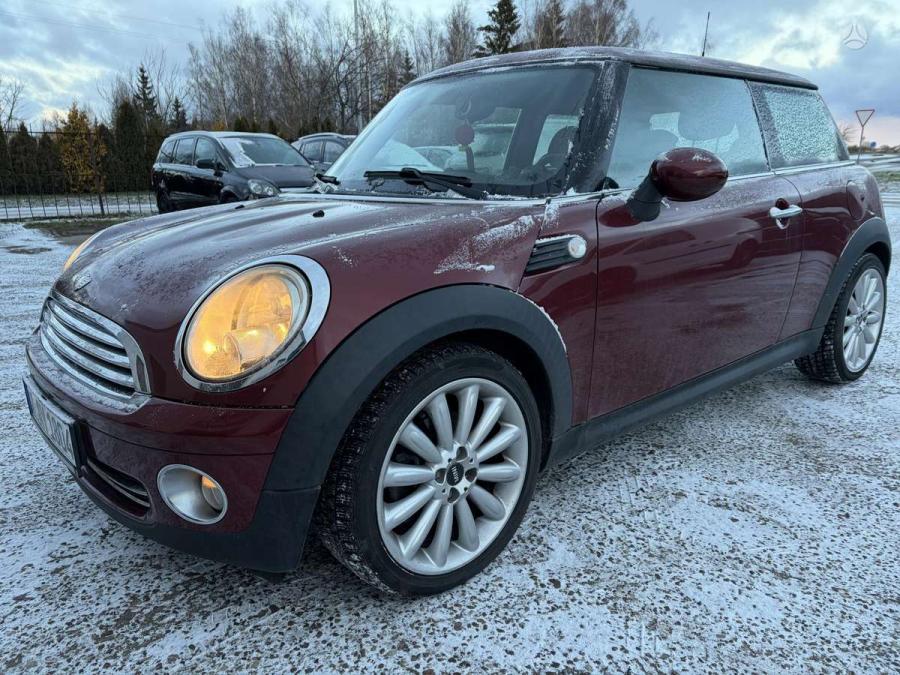Sarkans MINI Cooper 2008 Jurbarkas, ar dzinēja tilpumu 1.40 L un nobraukumu 193 tūkst. km par 2999 €, foto 3 vietnē AUTOMOTO.COM.LV