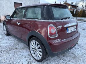Sarkans MINI Cooper 2008 Jurbarkas, ar dzinēja tilpumu 1.40 L un nobraukumu 193 tūkst. km par 2999 €, foto 4 vietnē AUTOMOTO.COM.LV