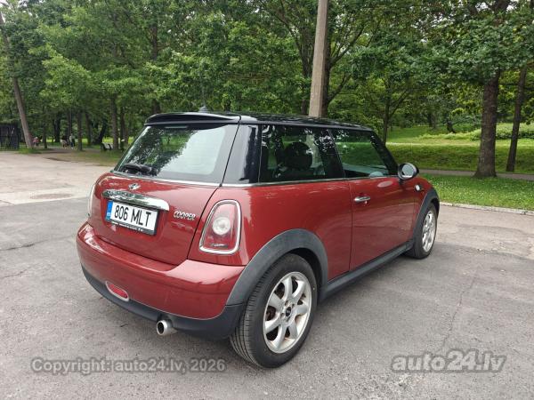 Sarkans MINI Cooper 2008 Tallina, ar dzinēja tilpumu 1.60 L un nobraukumu 165 tūkst. km par 3900 €, foto 7 vietnē AUTOMOTO.COM.LV