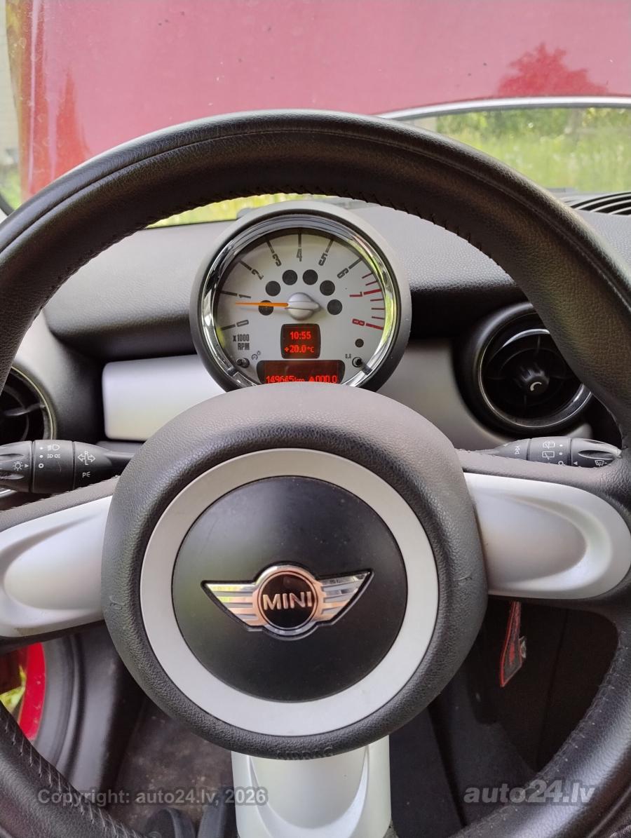 Red MINI Cooper 2008 in Tukums, with an engine capacity of 1.60 L and mileage of 150 thousand km for 1199 €, photo 9 on AUTOMOTO.COM.LV