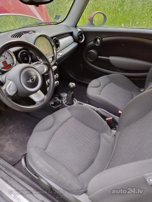 Red MINI Cooper 2008 in Tukums, with an engine capacity of 1.60 L and mileage of 150 thousand km for 1199 €, photo 10 on AUTOMOTO.COM.LV