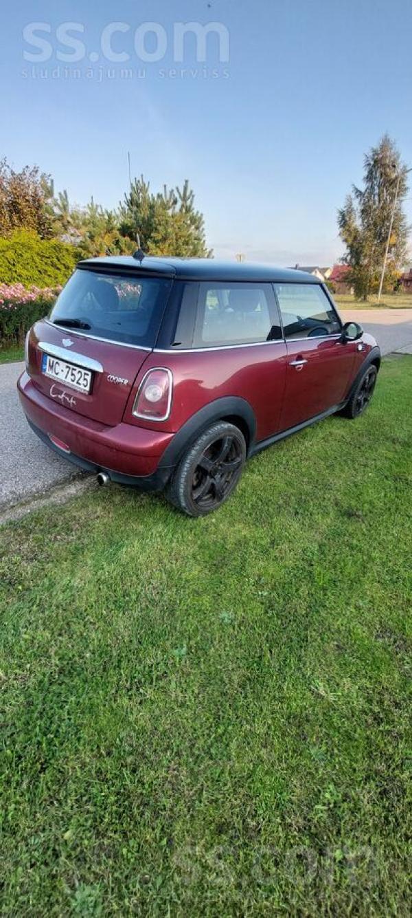 Sarkans MINI Cooper 2008 Rīga, ar dzinēja tilpumu 1.60 L un nobraukumu 199 tūkst. km par 2500 €, foto 4 vietnē AUTOMOTO.COM.LV